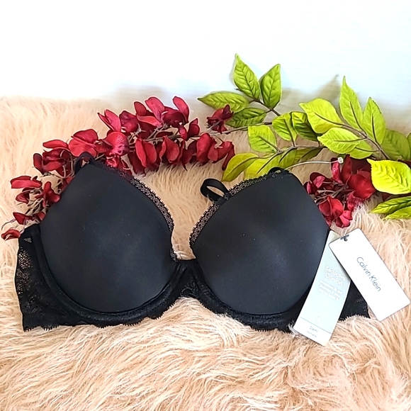 Calvin Klein | Intimates & Sleepwear | Calvin Klein Seductive Comfort ...